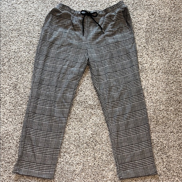 Robert Louis | Pants & Jumpsuits | Robert Louis Black And White ...